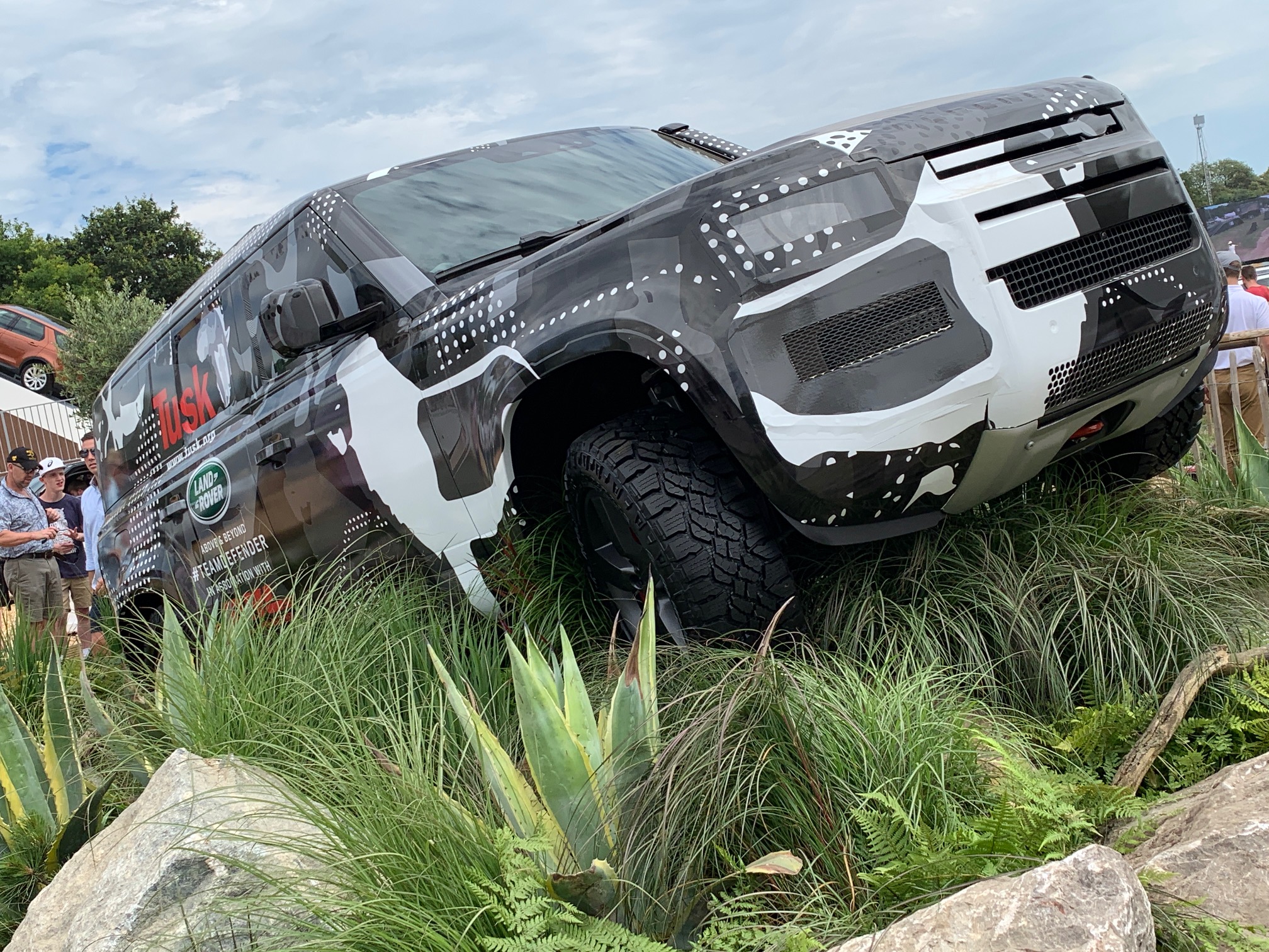 Land Rover Defender - Generation 4x4 Magazine