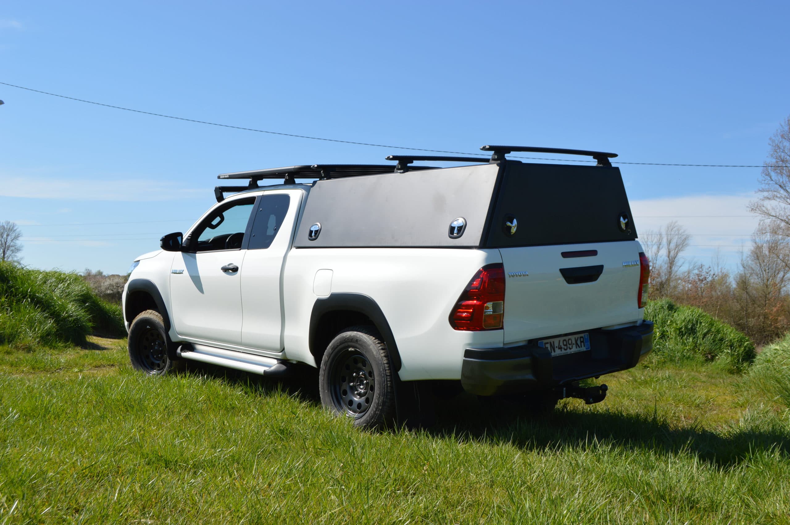 Outback import Hard Top Rockalu pour Pick up 4x4