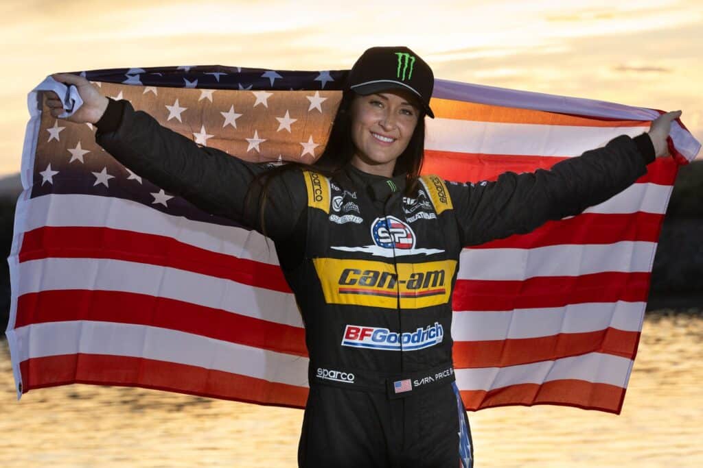 Defender Dakar Sara Price